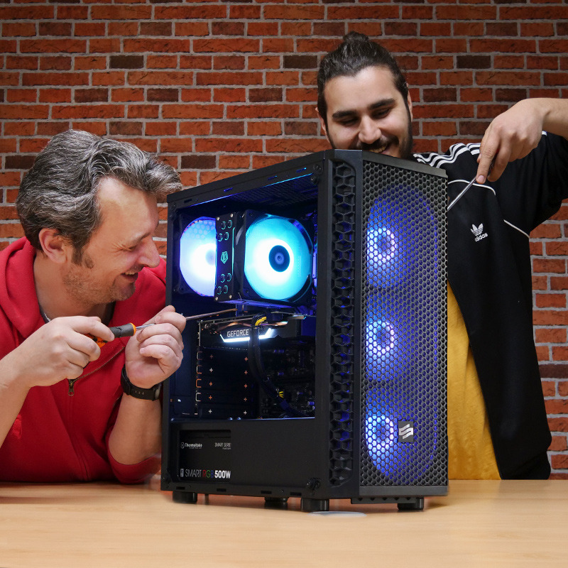 PC Gaming Madra Game Ready #9 by Madalin & Razvan - PC Garage